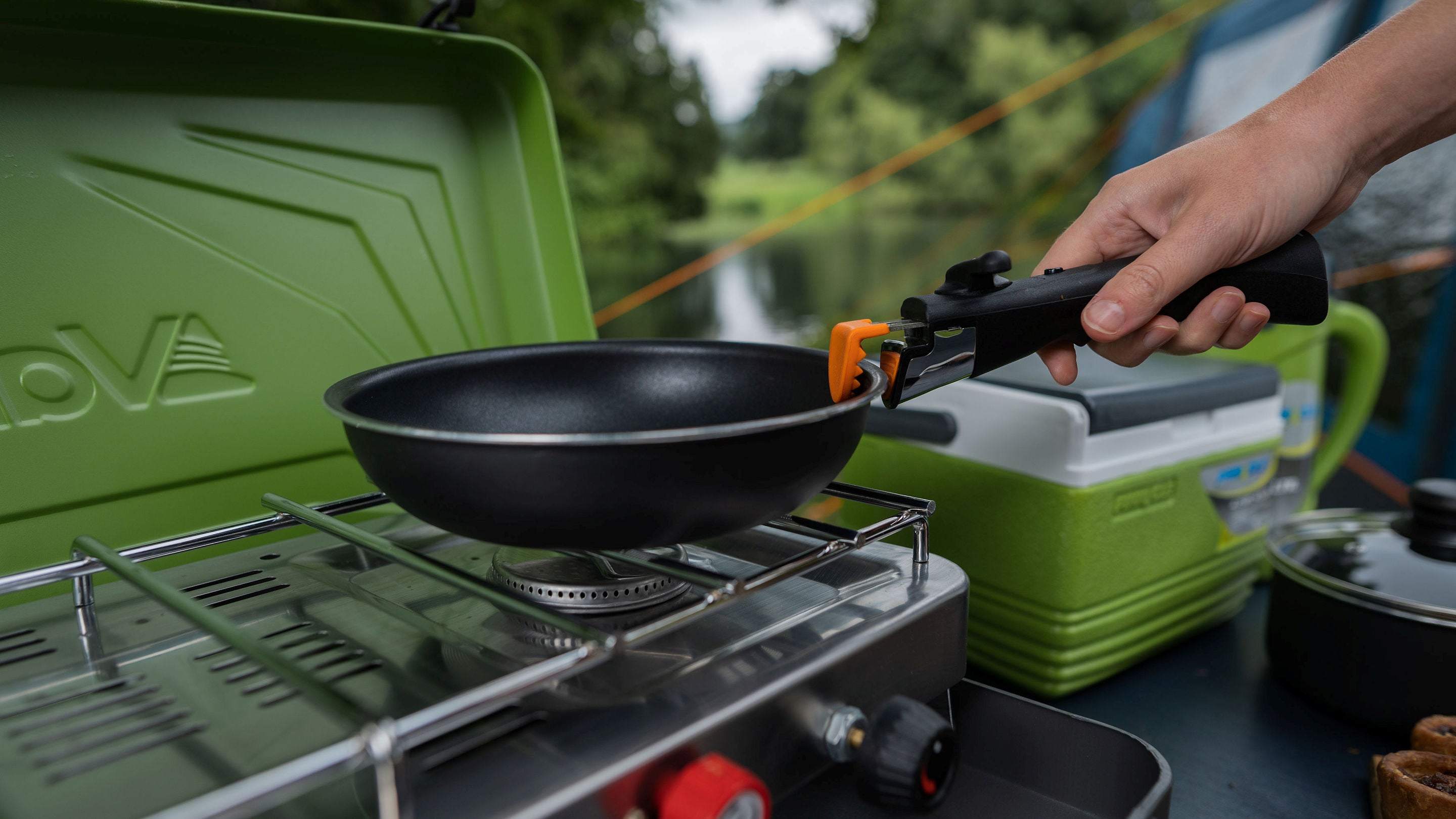 Buying Guide for Camping Stoves and Cookers – WM Camping
